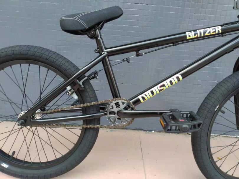 Division Blitzer 20 BMX